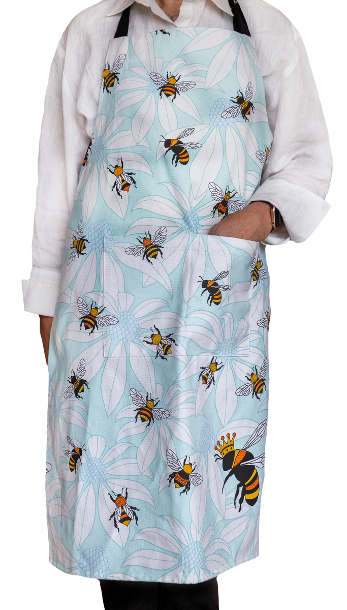 Queen Bee Apron – The Farmers Pantry